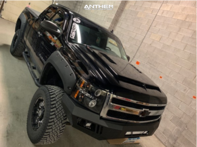2011 Chevrolet Silverado 1500 Wheel Offset Aggressive > 1" Outside ...