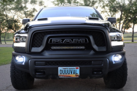 2016 Ram 1500 Wheel Offset Aggressive > 1" Outside Fender Stock ...