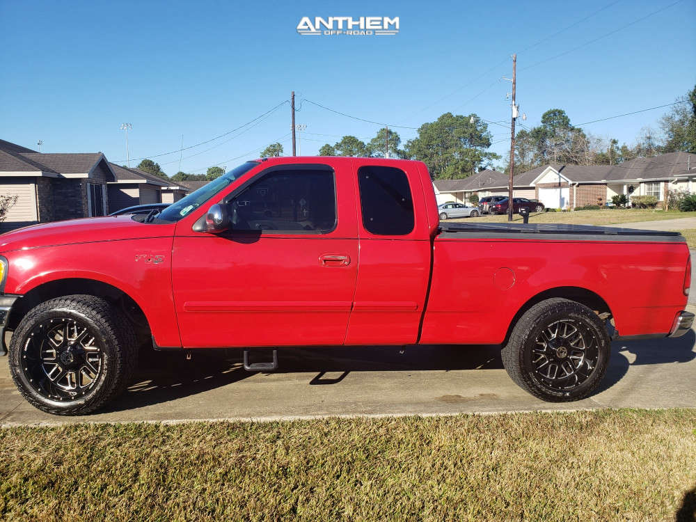 2001 Ford F-150 Wheel Offset Aggressive > 1" Outside Fender Leveling ...