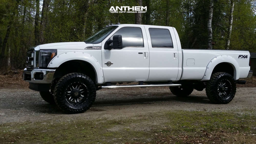 2012 Ford F-350 Super Duty Wheel Offset Aggressive > 1" Outside Fender ...