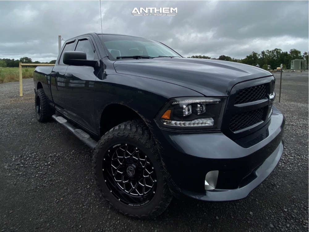 2014 Ram 1500 Wheel Offset Aggressive > 1" Outside Fender Suspension ...