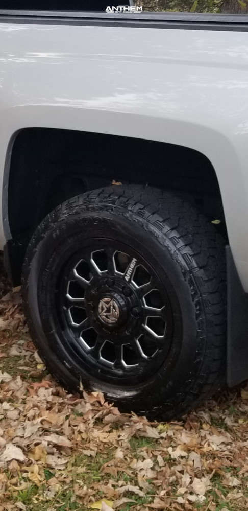 2016 Chevrolet Silverado 1500 Wheel Offset Aggressive > 1" Outside ...