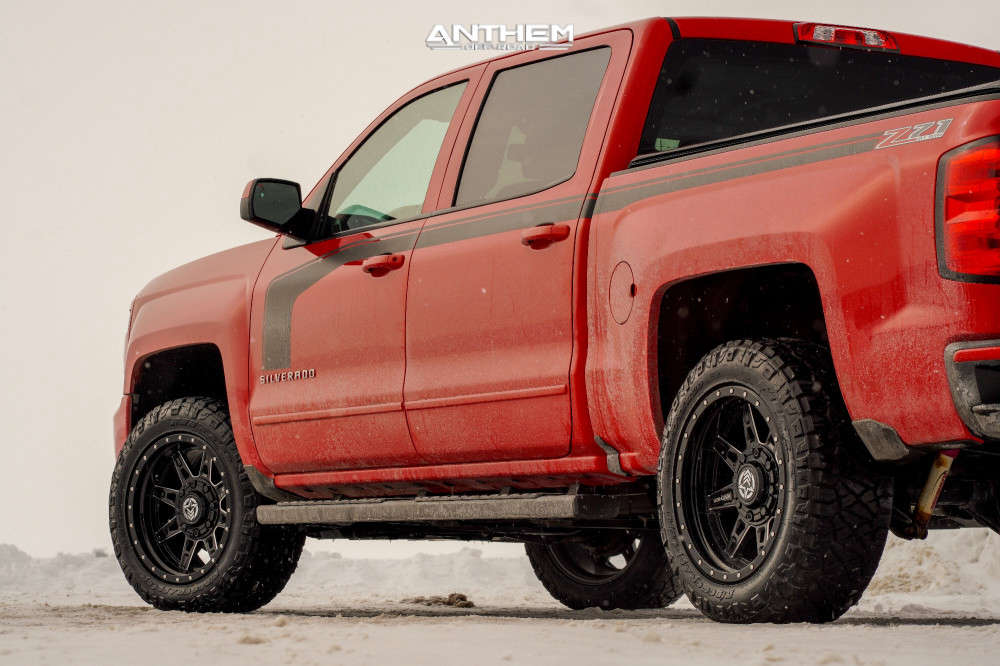 2016 Chevrolet Silverado 1500 Wheel Offset Aggressive > 1" Outside ...
