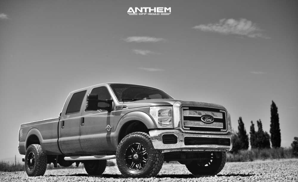 2012 Ford F-350 Super Duty Wheel Offset Aggressive > 1" Outside Fender ...