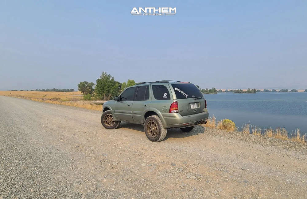 2003 Oldsmobile Bravada Wheel Offset Aggressive > 1" Outside Fender ...