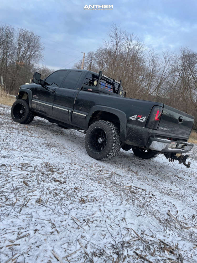 2002 Chevrolet Silverado 2500 HD Wheel Offset Aggressive > 1" Outside ...
