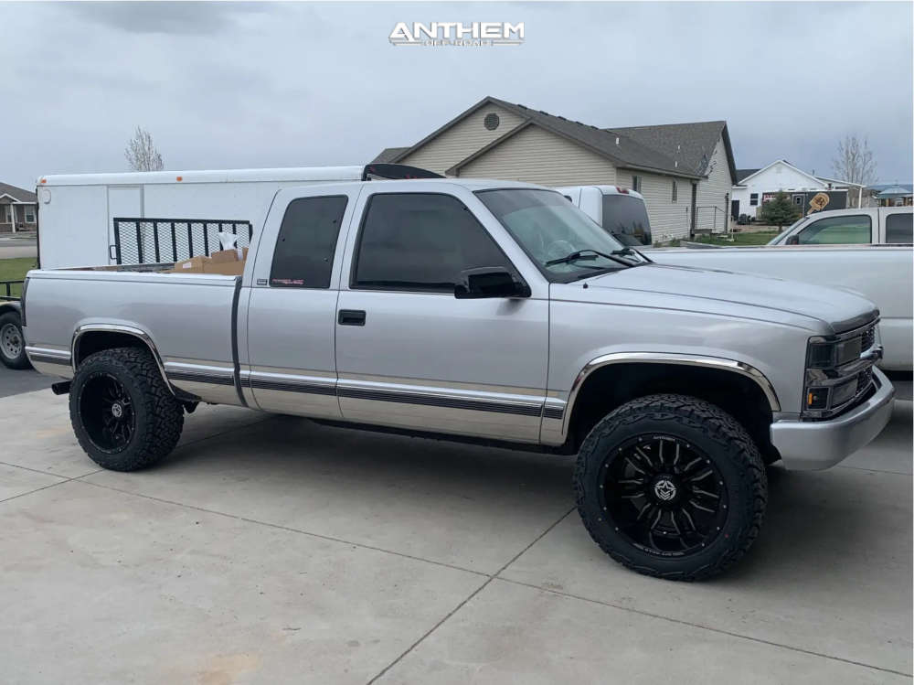 1997 Chevrolet K1500 Wheel Offset Aggressive > 1" Outside Fender ...