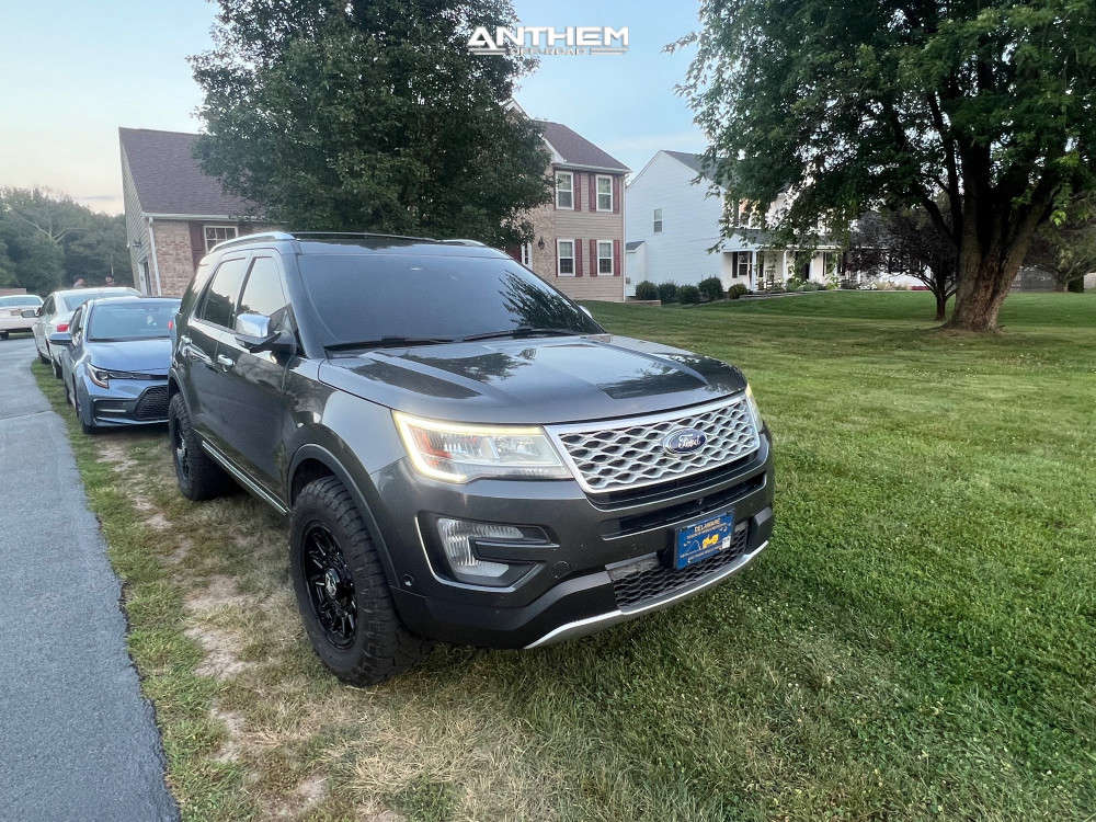 2017 Ford Explorer Wheel Offset Aggressive > 1" Outside Fender ...