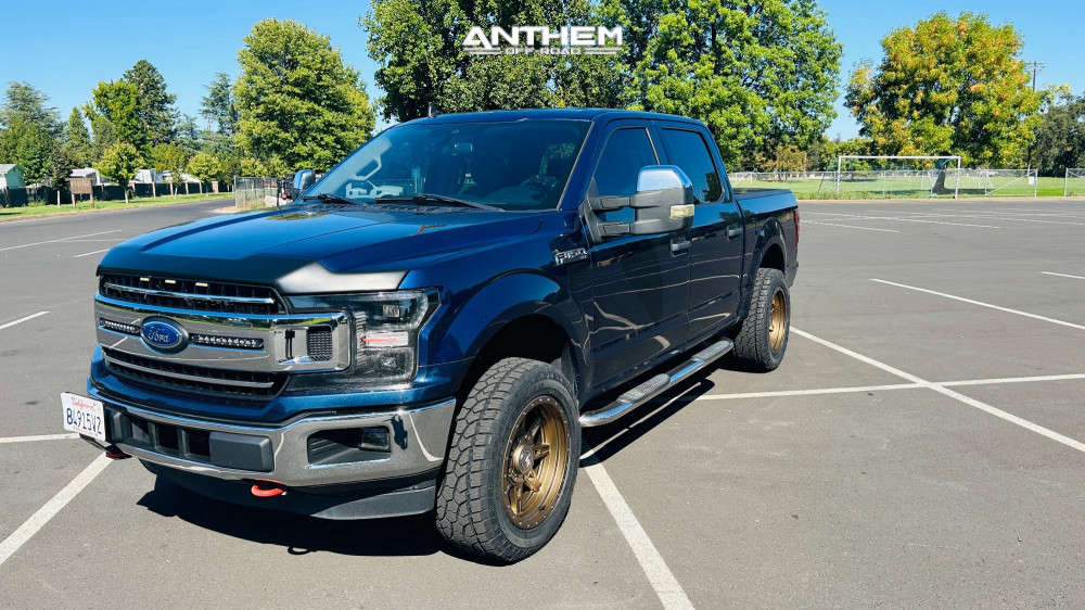 2019 Ford F-150 Wheel Offset Aggressive > 1" Outside Fender Leveling ...