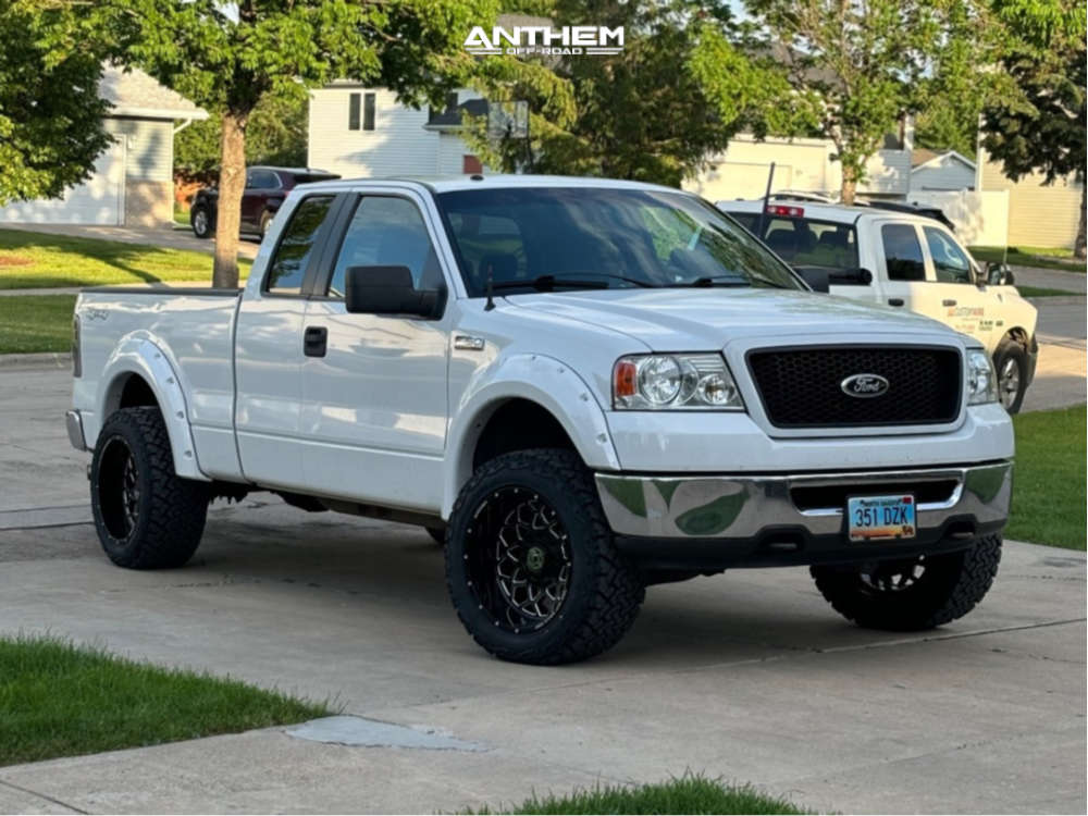 2008 Ford F-150 Wheel Offset Aggressive > 1" Outside Fender Leveling ...