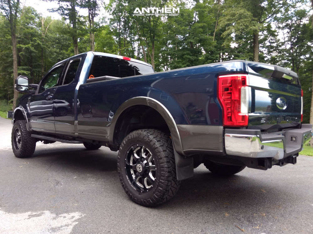2019 Ford F-250 Super Duty Wheel Offset Aggressive > 1" Outside Fender ...