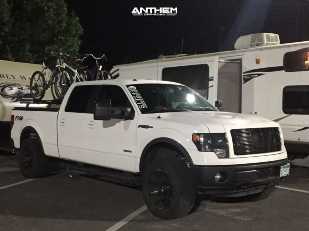 2013 Ford F-150 Wheel Offset Aggressive > 1" Outside Fender Suspension ...