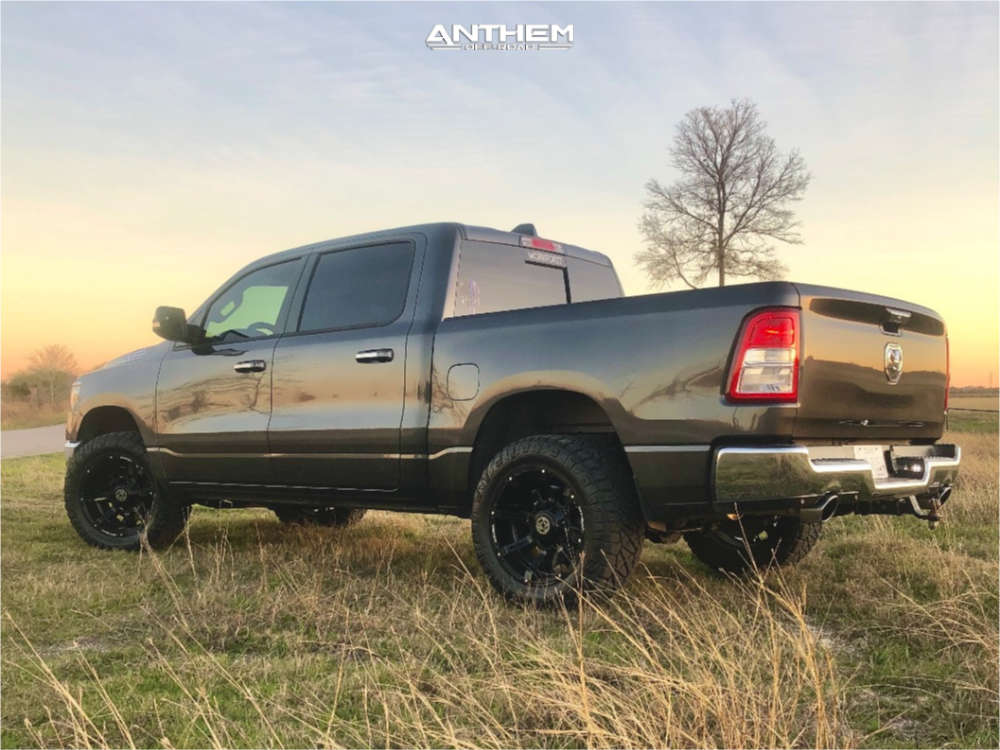 2019 Ram 1500 Wheel Offset Aggressive > 1" Outside Fender Leveling Kit ...