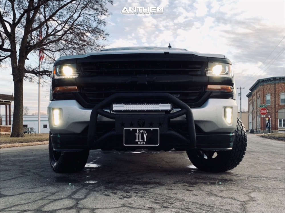 2016 Chevrolet Silverado 1500 Wheel Offset Aggressive > 1" Outside ...