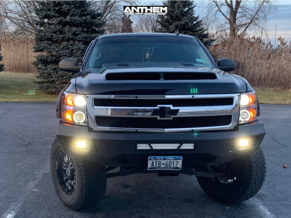 2011 Chevrolet Silverado 1500 Wheel Offset Aggressive > 1" Outside ...